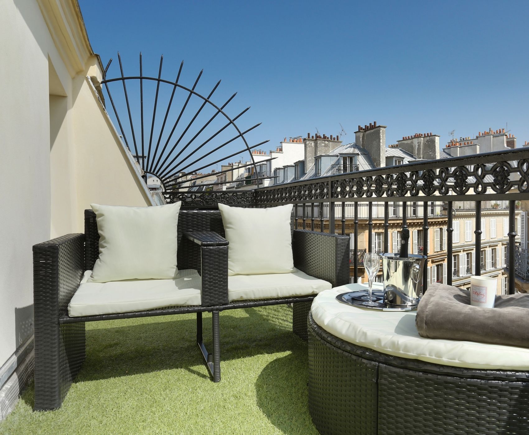 HappyCulture Hotel R. Kipling**** | OFFICIAL WEBSITE | Paris Montmartre ...